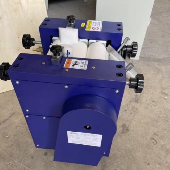 Lab Zirconia Ceramic Three Roller Mill With Hard Plastic Blade Material ...